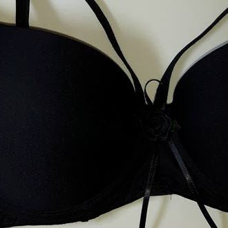 Sutiã strappy bra de tira única alice por R$ 12,50 no Atacado